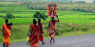 Dancing Around India: Chapter 7 – West Bengal Folk Dances | The ...